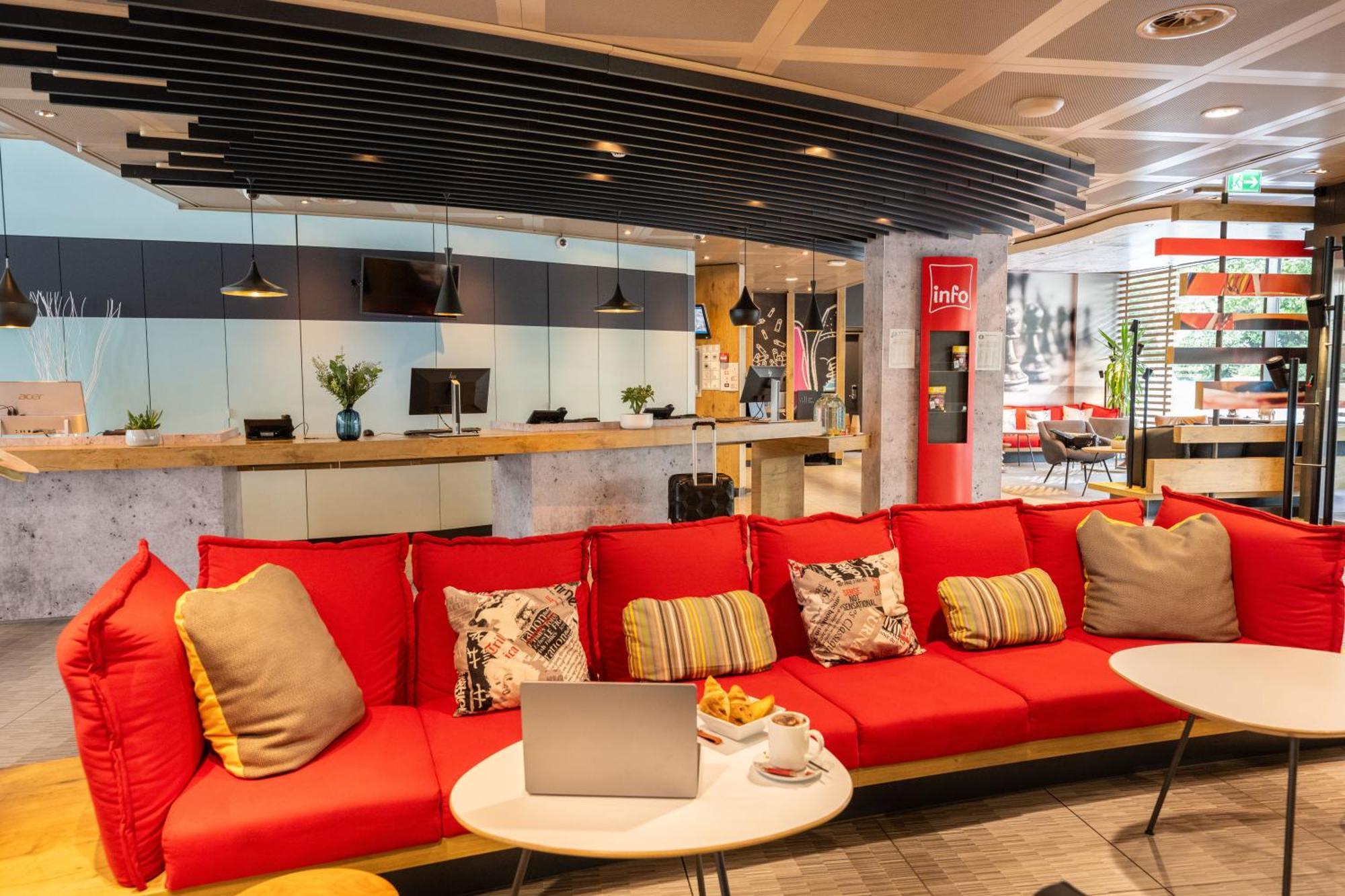IBIS GENEVE CENTRE NATIONS HOTEL